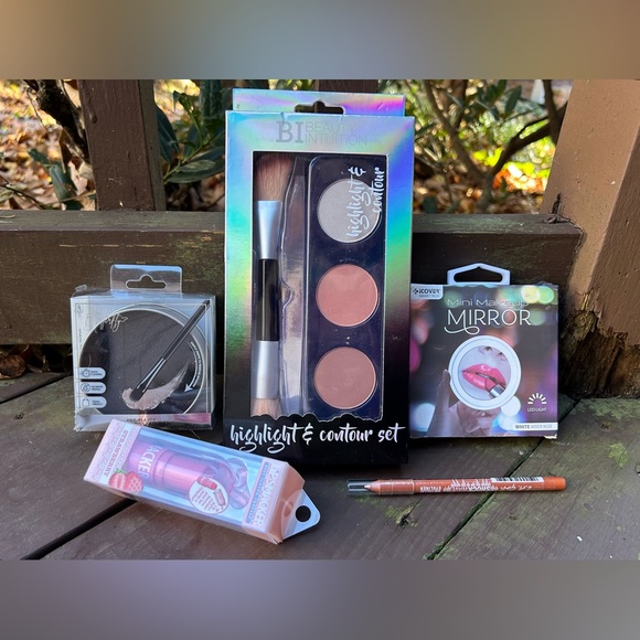 Makeup | Highlight Contour Set Brown Shades | Poshmark